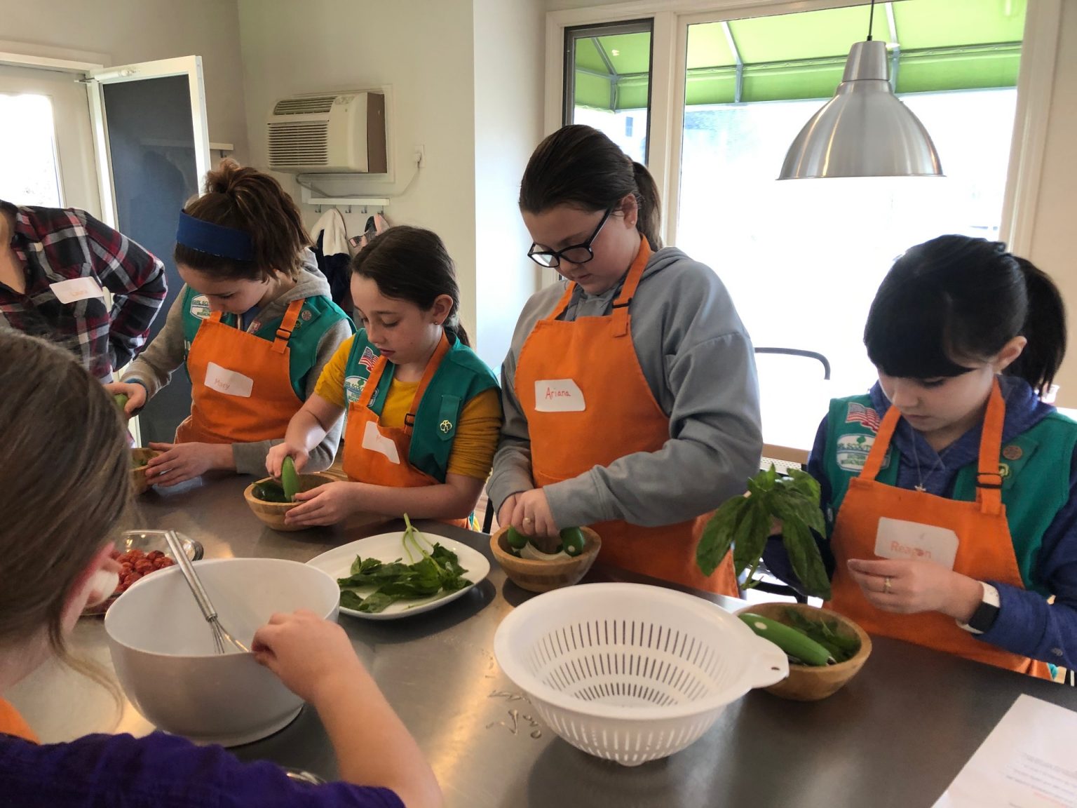 Girl Scouts, Boy Scouts & Field Trips | Mix It Up Kitchen